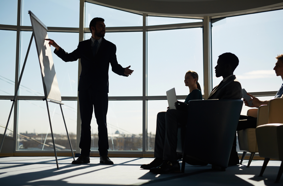 Tips to Choose the Right Management Coach for Your Business